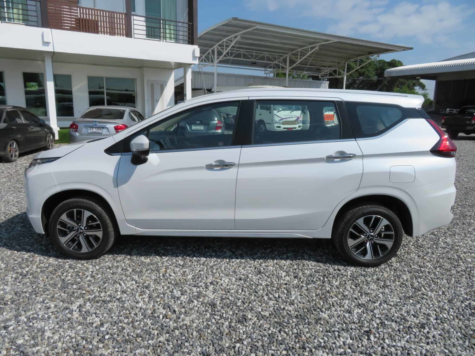 BRAND NEW MITSUBISHI XPANDER GT AUTOMATIC - pap prosperity co.,ltd
