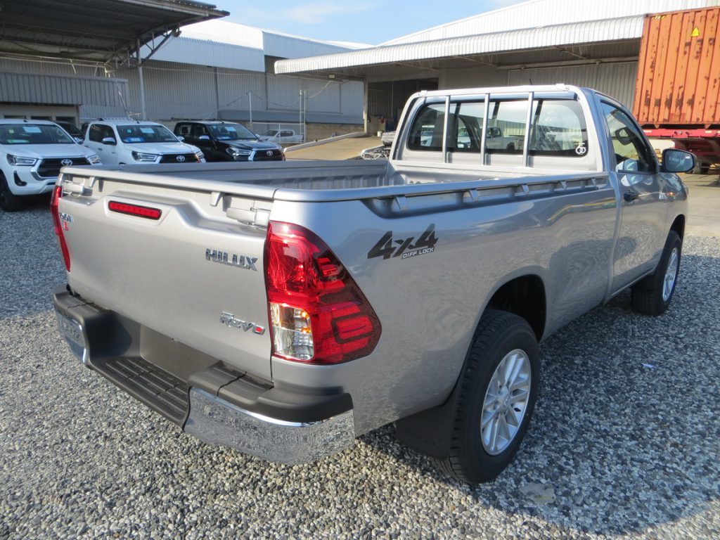 (RHD)TOYOTA REVO SINGLE CAB 2.8ENTRY 4x4 AUTO - SILVER - pap prosperity ...